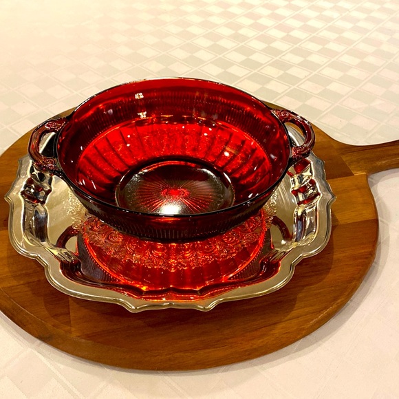 Anchor Hocking | Kitchen | Vintage Anchor Hocking Coronation Ruby Bowl ...